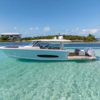 Regal 50 SAV | Metropol Náuticas